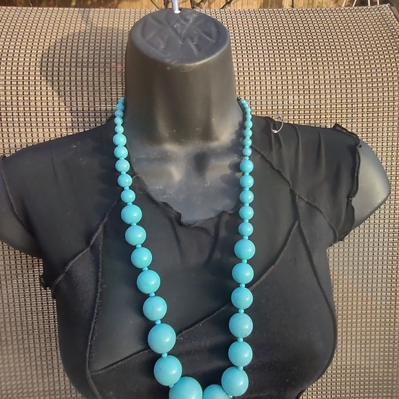 Jewelry | Vtg Chucky Blue Ball Graduation Necklace | Poshmark